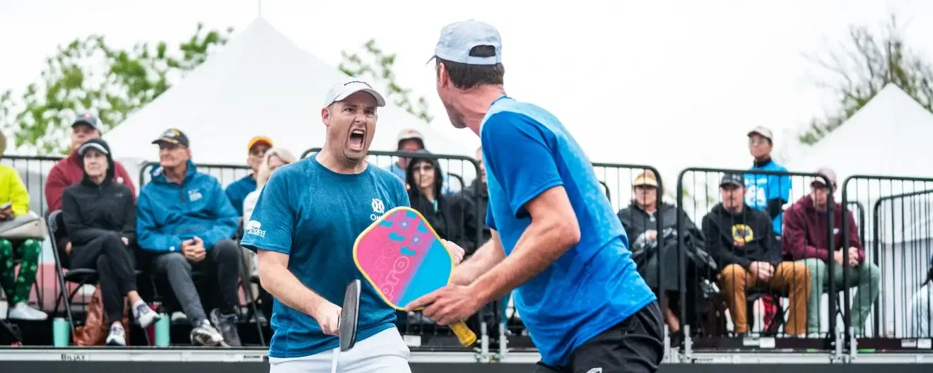 Wright, Daescu overcome slow start to make men’s doubles final